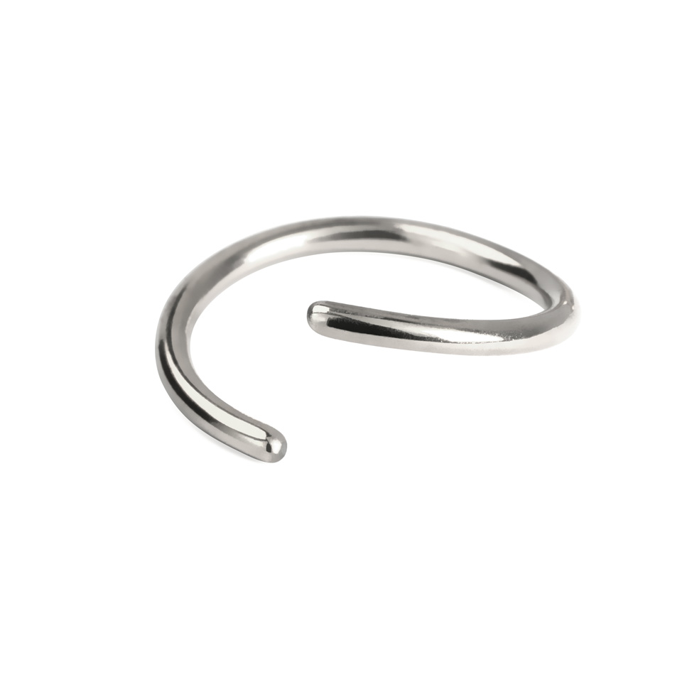 Simple titanium seamless ring for lip or ear piercings